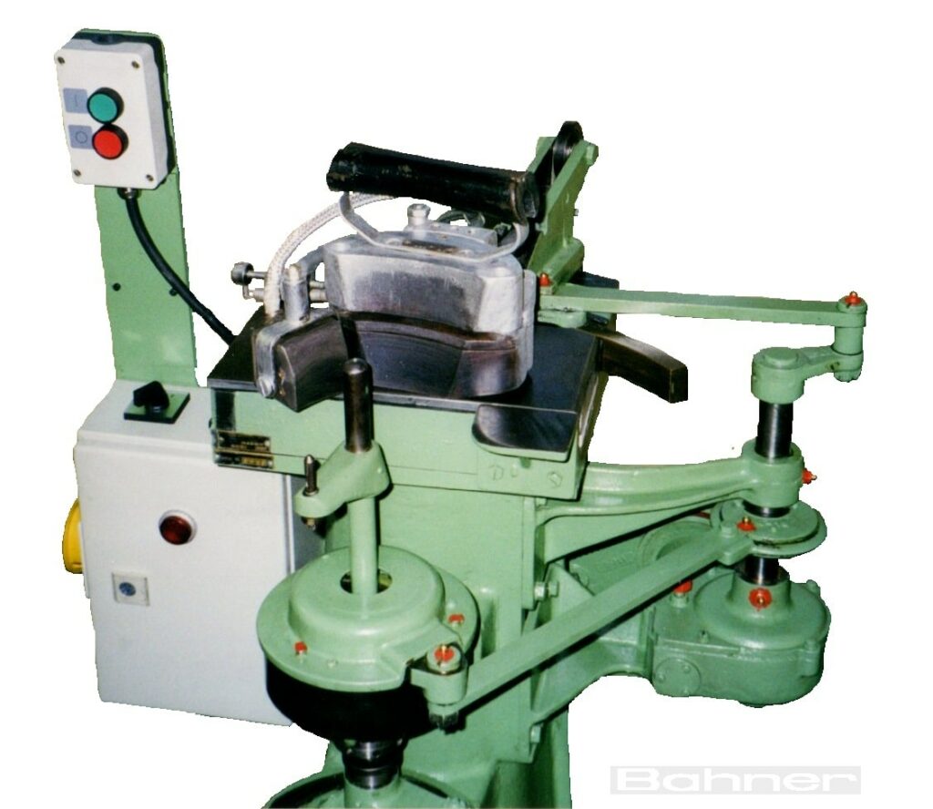 Brim Ironing Machine (432) - Bahner Maschinenhandels GmbH